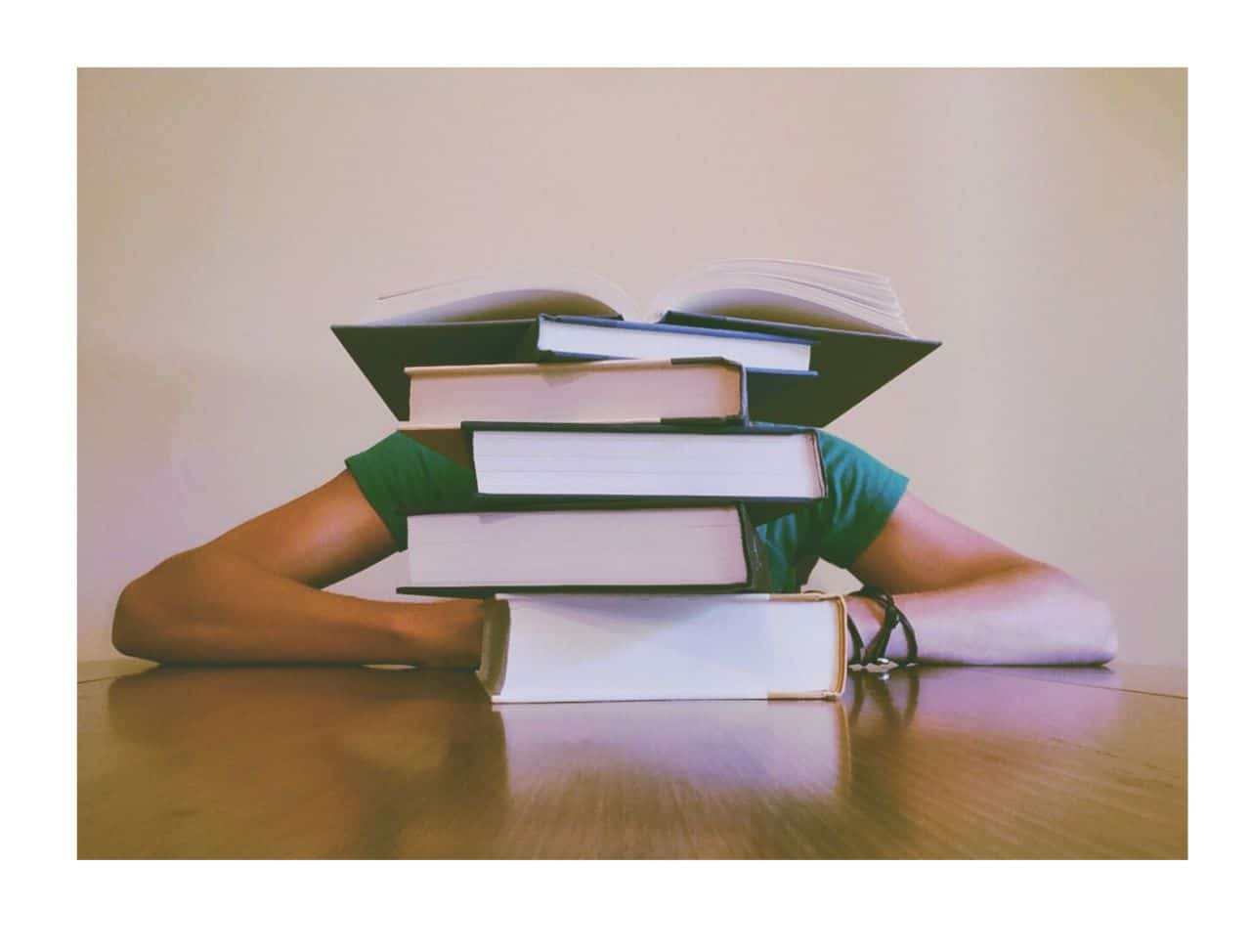 Cómo estudiar y capacitarse puede mejorar tu vida laboral | ONE2Credit